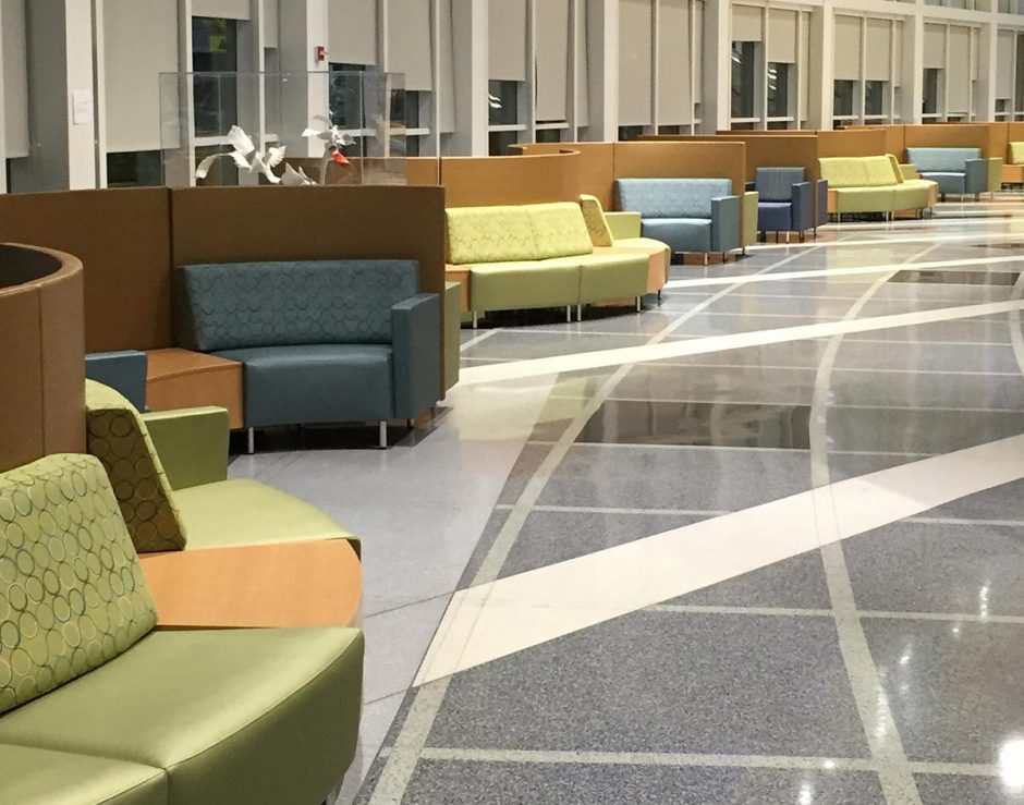 Gee Curve - Upholstered Screen - Agati Furniture