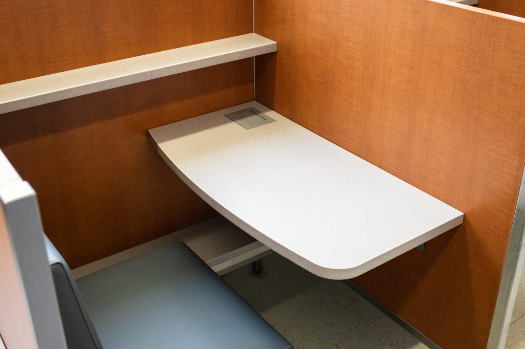 Agati_UNCG_2019-33 FIX - Agati Furniture